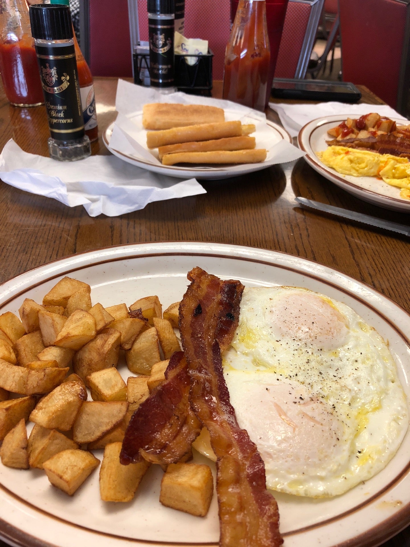 Pipo's Cafe - Tampa, FL 33609