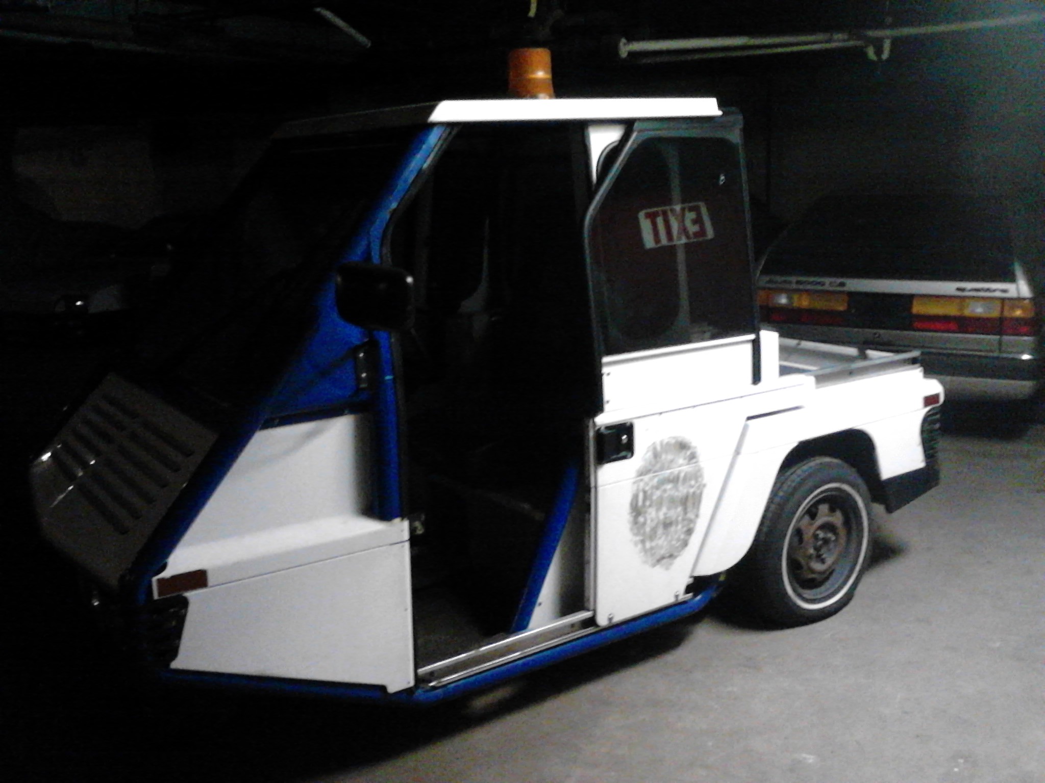 Toledo's Mini Ice Cream Trucks - Toledo, OH 43604