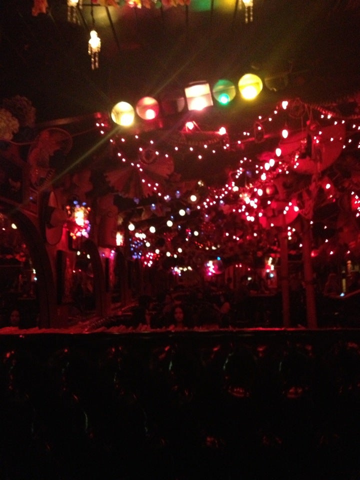 Cha Cha Lounge - Los Angeles, CA 90039