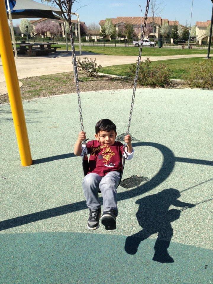 Figarden Loop Park - Fresno, CA 93722