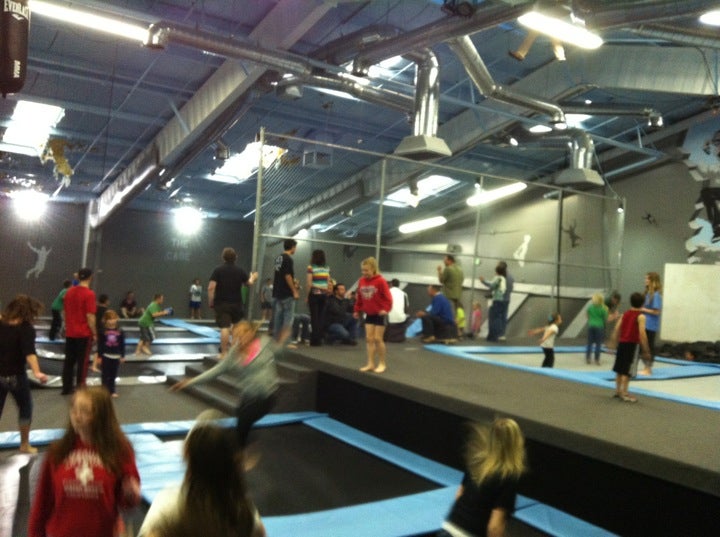 Skywalk Trampoline Arena - Madera, CA 93636