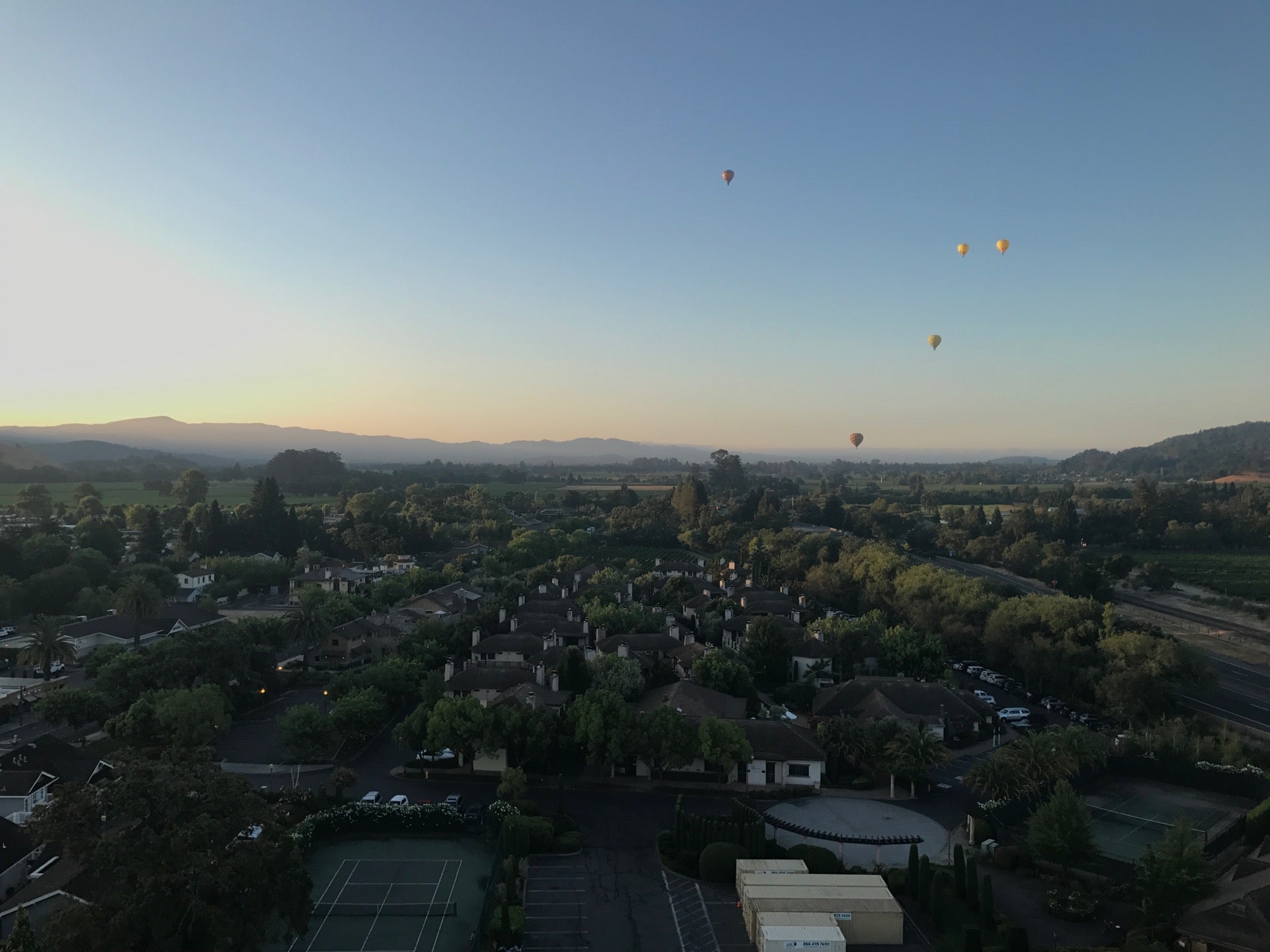 Napa Valley Aloft Hot Air Balloon Rides - Yountville, CA 94599