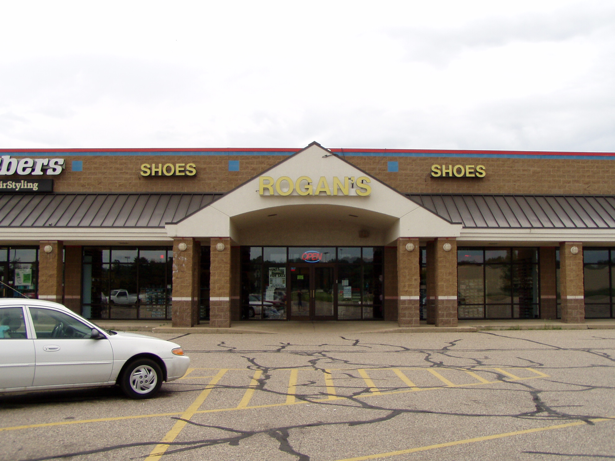 Rogans Shoes Stevens Point