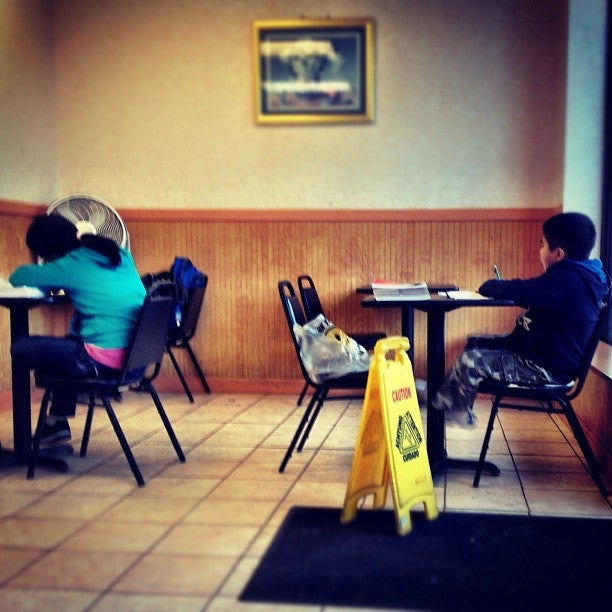 Yummy Kitchen - Warwick, RI 02888