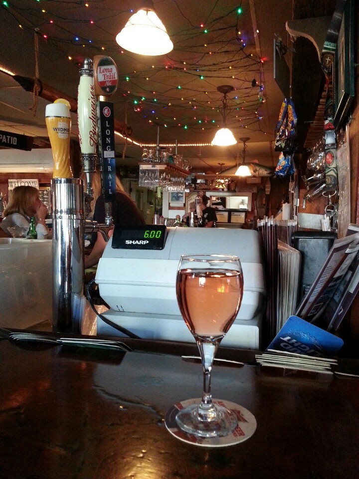 Ivoryton Tavern Cafe - Ivoryton, CT 06442